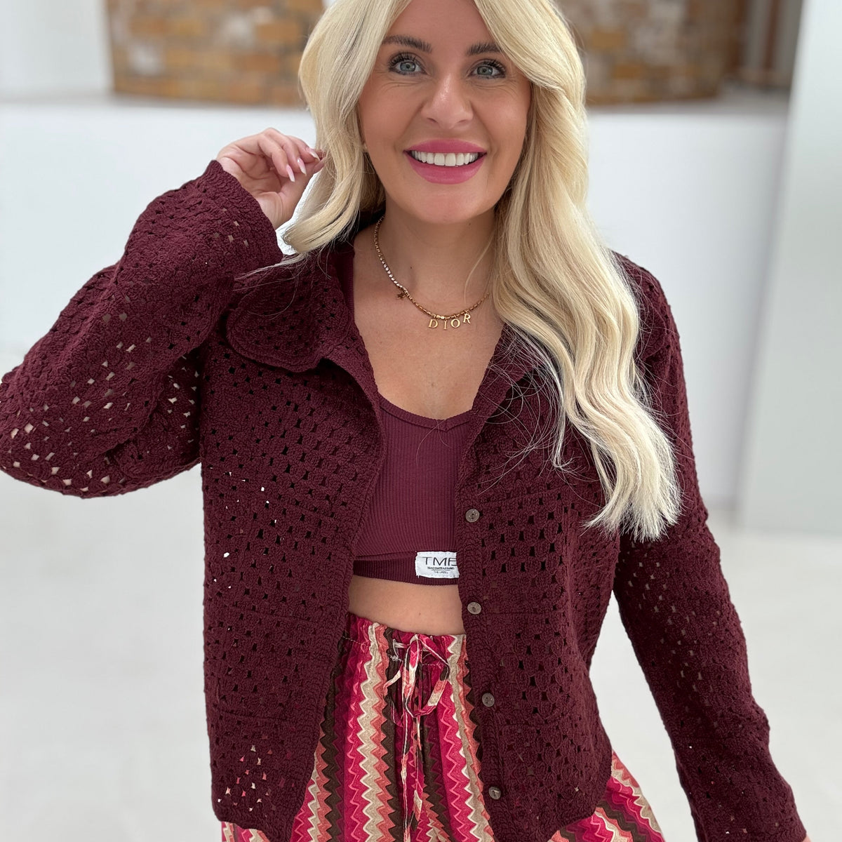 Häkelcardigan COOL CROCHET dark red – Trag's mit Fassung