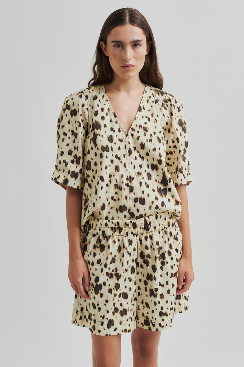 Second Female Leoni Blouse – Trag's mit Fassung